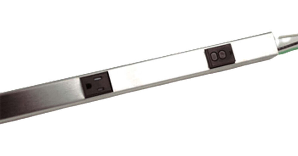 Wiremold Products Plugmold 2000 Series 5-Outlet BK20GB306TRGFI6