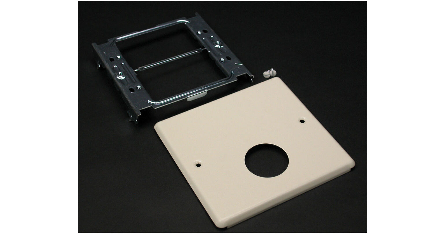 Wiremold Products 2-Gang Cover Plate/1 Round Opening G4047AX B&H