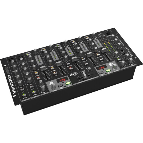 Behringer VMX1000USB Professional 7-Channel Rackmount VMX1000USB